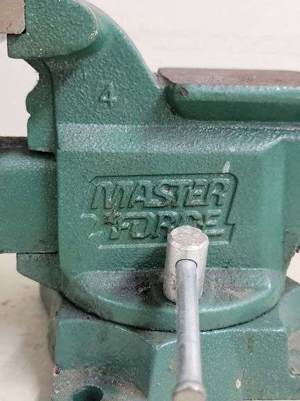 Master Force 4" Bench Vise. 5B - Lil Dusty Online Auctions - All Estate ...