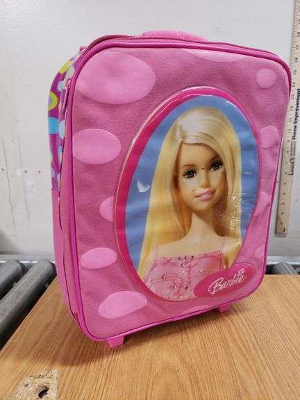 BARBIE ROLLING BACKPACK WITH DOLLS AND ACCESSORIES. 4D - Lil Dusty ...