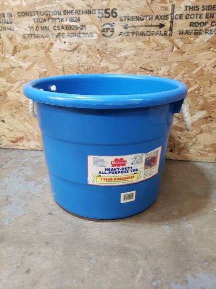 MUCK BUCKET, LIKE NEW - Lil Dusty Online Auctions - All Estate Services ...