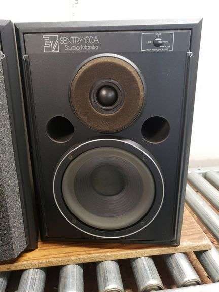 PAIR OF EV SENTRY 100A STUDIO MONITOR SPEAKERS. 21C - Lil Dusty Online ...