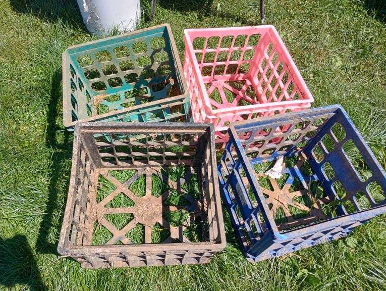4 Crates - Lil Dusty Online Auctions - All Estate Services, LLC