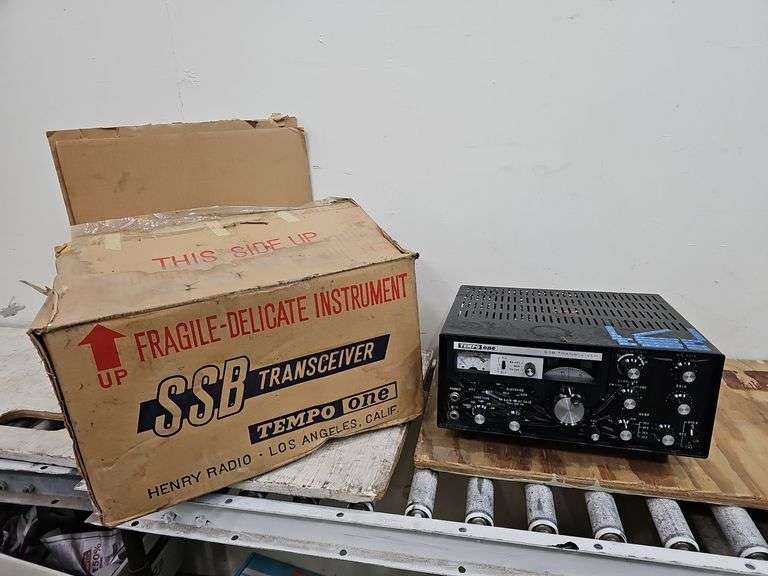 SSB Tempo One Henry Radio Transceiver 2e - Lil Dusty Online Auctions ...