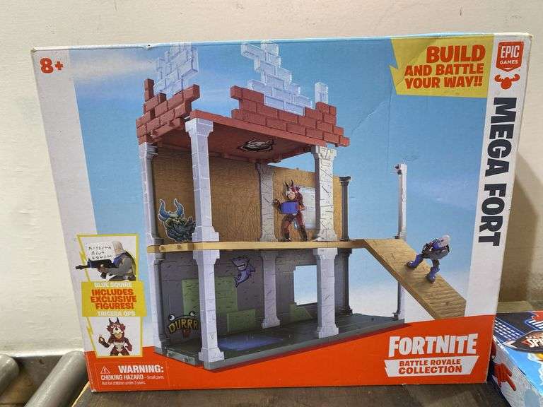 Fortnite Mega Fort, Spider-Man tower puzzle, Golden Hind model ship. 7c ...