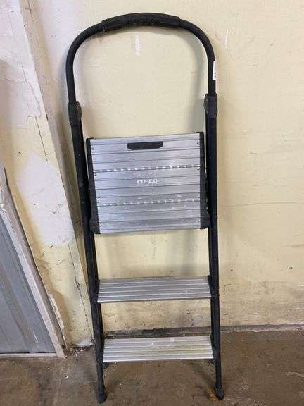 Cosco step ladder - Lil Dusty Online Auctions - All Estate Services, LLC