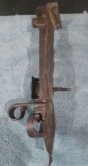 17/18th Century Large Iron Gate/Door Lock - Lil Dusty Online Auctions ...