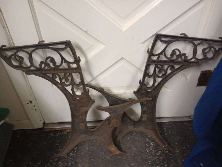 Antique cast iron frames for desk - Lil Dusty Online Auctions - All ...