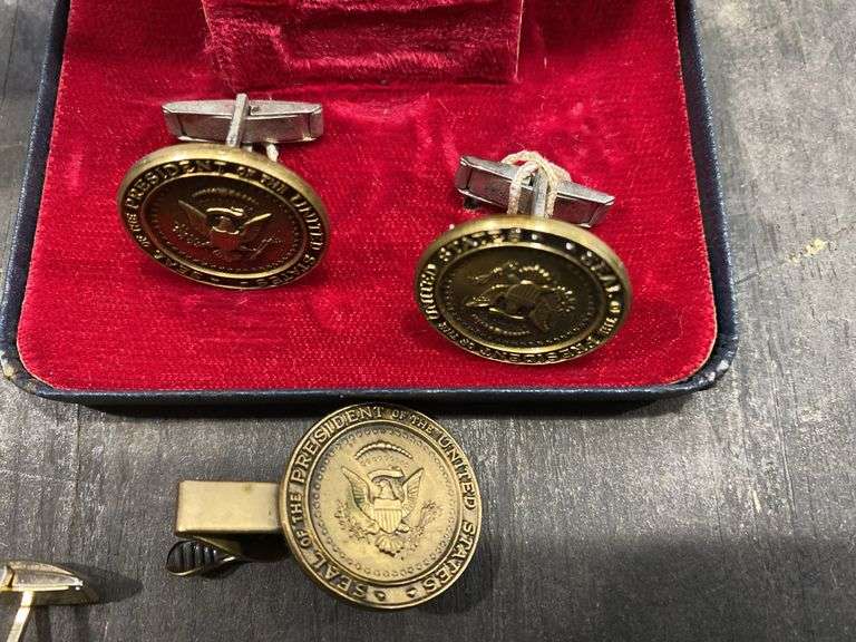 Tie tack and cuff links sets - Lil Dusty Online Auctions - All Estate ...