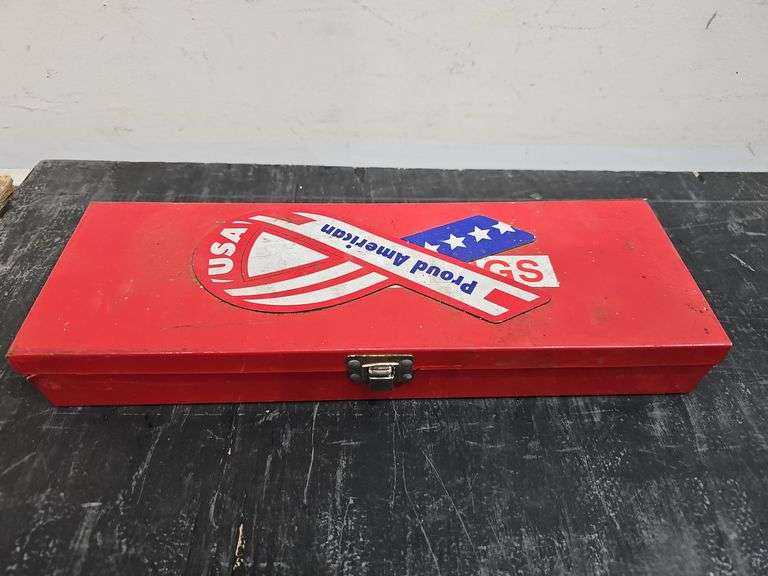 Vintage husky tool set with metal case 2c - Lil Dusty Online Auctions ...