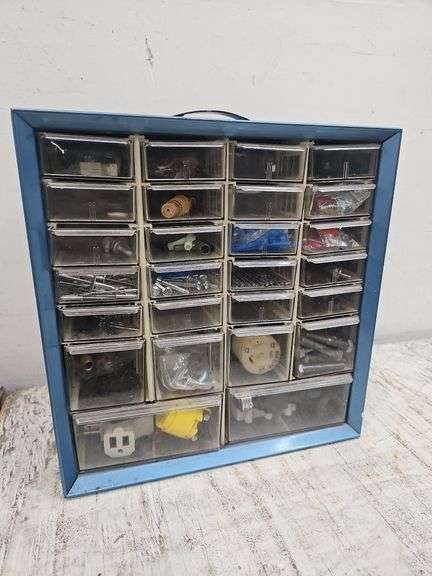 26 drawer organizer with contents 3f - Lil Dusty Online Auctions - All ...
