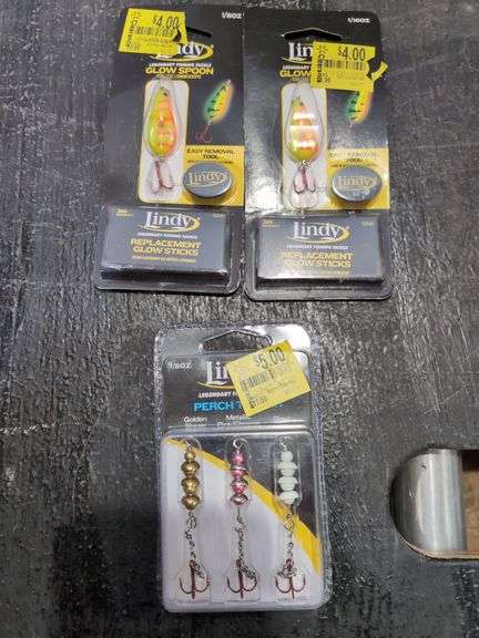 Fishing lures NOS. 7c - Lil Dusty Online Auctions - All Estate Services ...