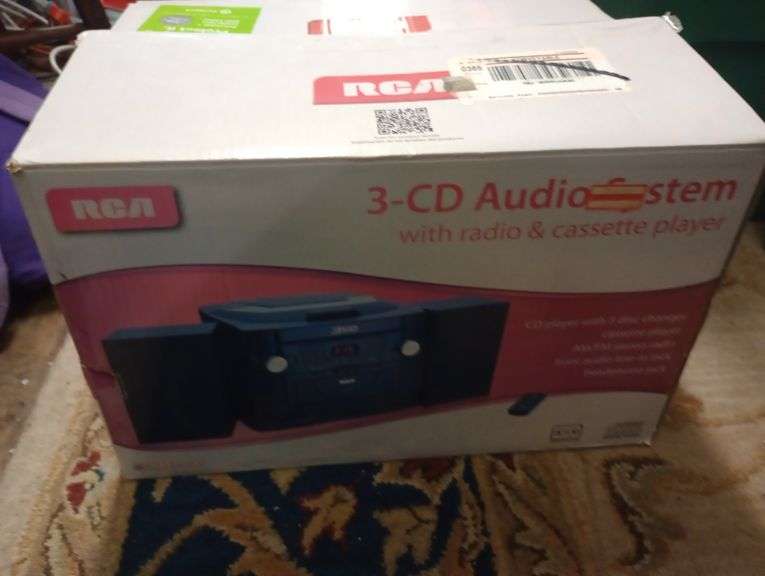 RCA radio - Lil Dusty Online Auctions - All Estate Services, LLC