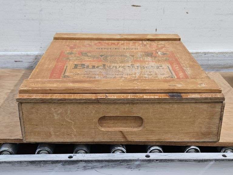 Wooden Budweiser Box. 4E - Lil Dusty Online Auctions - All Estate ...