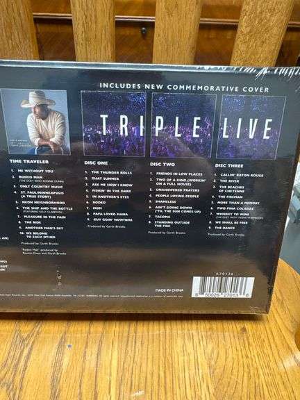 New. Garth Brooks 7-Disc Box Set - Lil Dusty Online Auctions - All ...