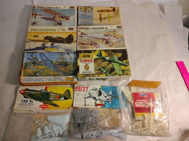 9 Vintage airplane models - Lil Dusty Online Auctions - All Estate ...