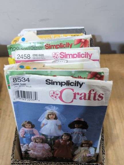 Doll and children's sewing patterns. 7c - Lil Dusty Online Auctions ...