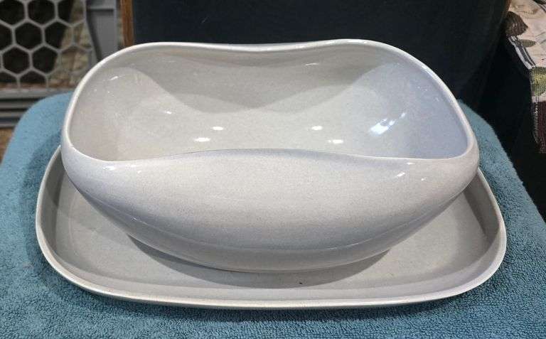Russell Wright Dinnerware - Lil Dusty Online Auctions - All Estate Services, LLC