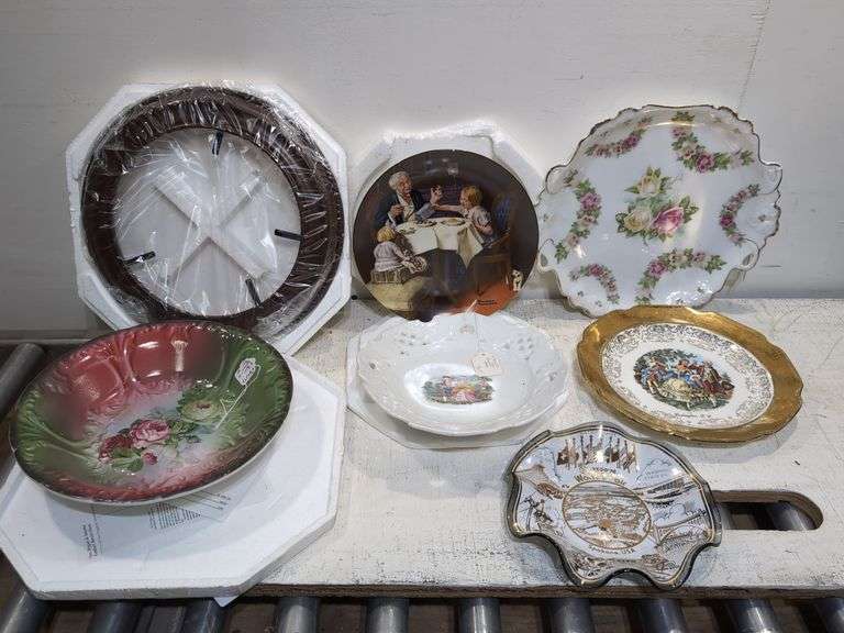 Assortment of collector plates, serving dishes and more. 11d - Lil ...