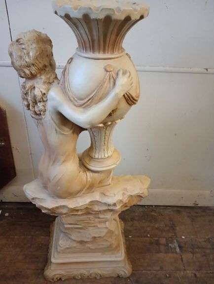 Rare 1973 Maiden Water Nymph statue - Lil Dusty Online Auctions - All ...