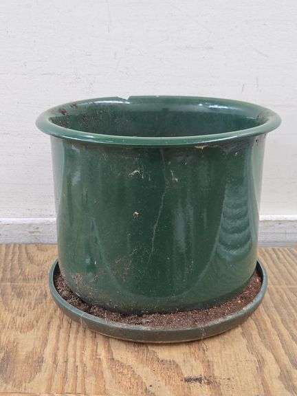 Large Green Ceramic Pot with Saucer. 4F - Lil Dusty Online Auctions ...