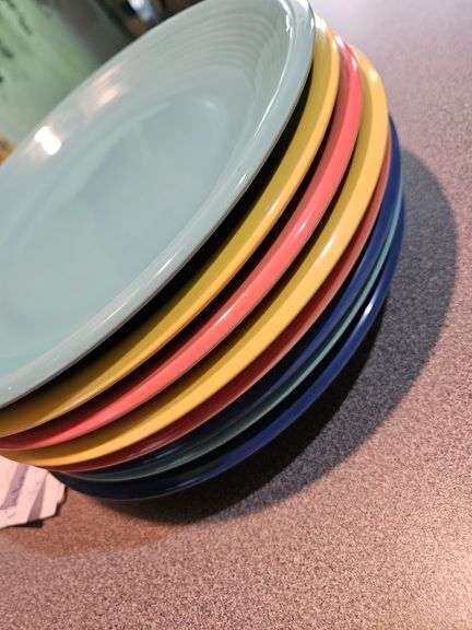 Set of 8 plates plus one Prairie plate - Lil Dusty Online Auctions ...