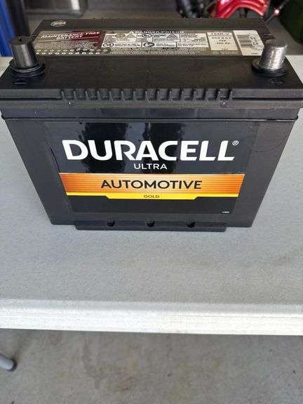 124R Car/Truck Battery 700CCA - Lil Dusty Online Auctions - All Estate ...
