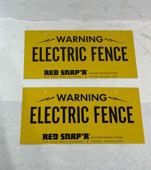 2 Vintage Red Snap’R Warning Electric Fence System Warning Metal Sign 8” X 4” - Lil Dusty Online ...