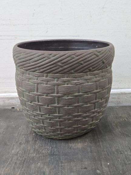 Peters and Reed Moss Aztec Basketweave Pot. 5C - Lil Dusty Online ...