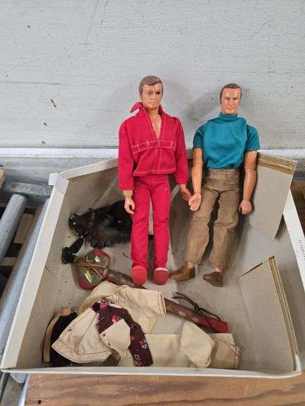 Vintage "Six Million Dollar Man" The Bionic Man & Oscar Goldman Dolls ...