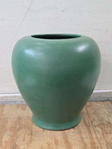 Large Matte Green Glaze Jardiniere. 6E - Lil Dusty Online Auctions ...
