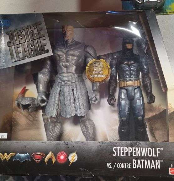 DC JUSTICE LEAGUE STEPPENWOLF VS. CONTRE BATMAN POSEABLE 12" ACTION ...