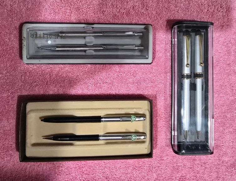 Vintage Pen/Pencil Set's - Lil Dusty Online Auctions - All Estate ...