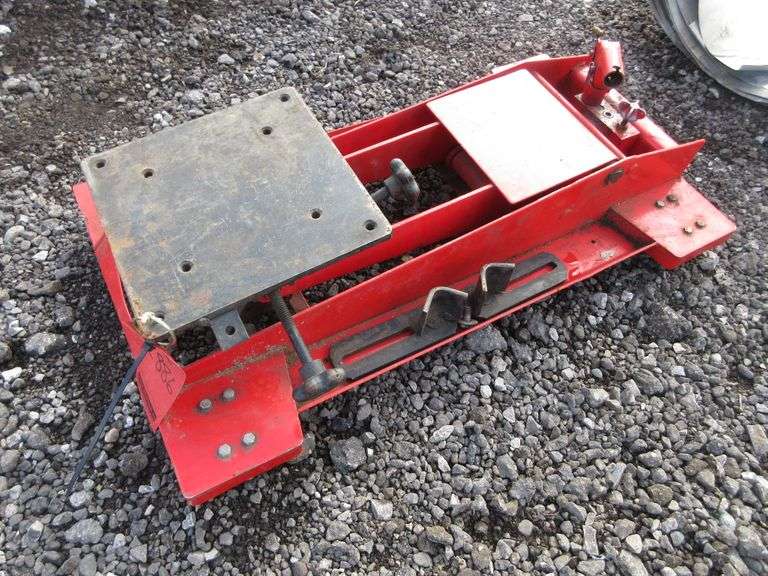 Transmission Jack - Albrecht Auction Service