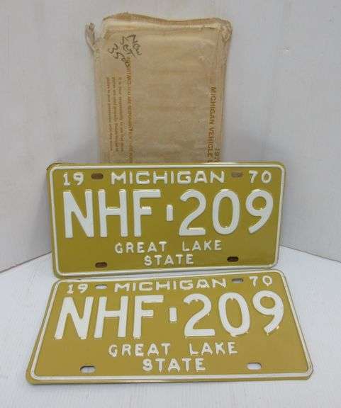 1970s License Plates Set, Original in Paper Sleeves - Albrecht Auction ...