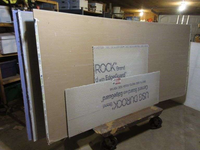 Group of Drywall-Rock Board, Easy Level - Albrecht Auction Service