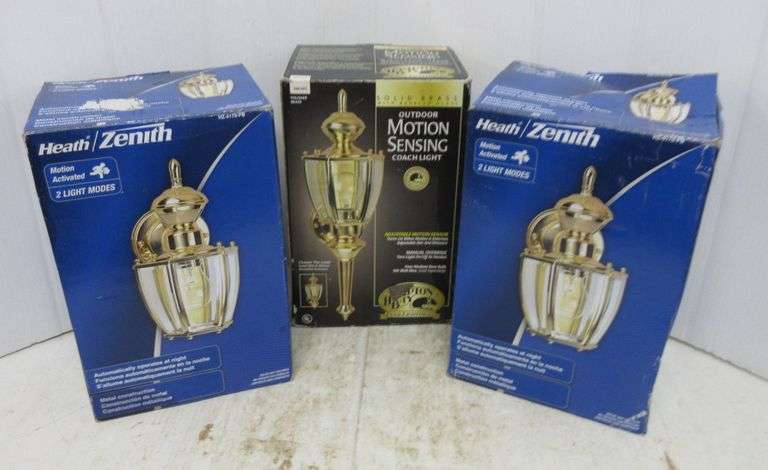 Hampton Bay Solid Brass Outdoor Motion Sensing Light; (2) Zenith Motion ...
