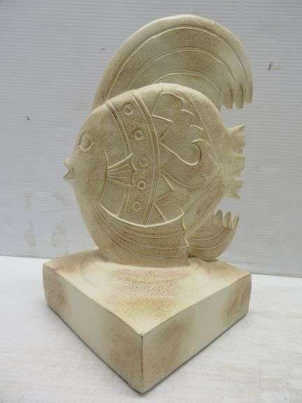 Sunfish Statue with Felt Bottom - Albrecht Auction Service