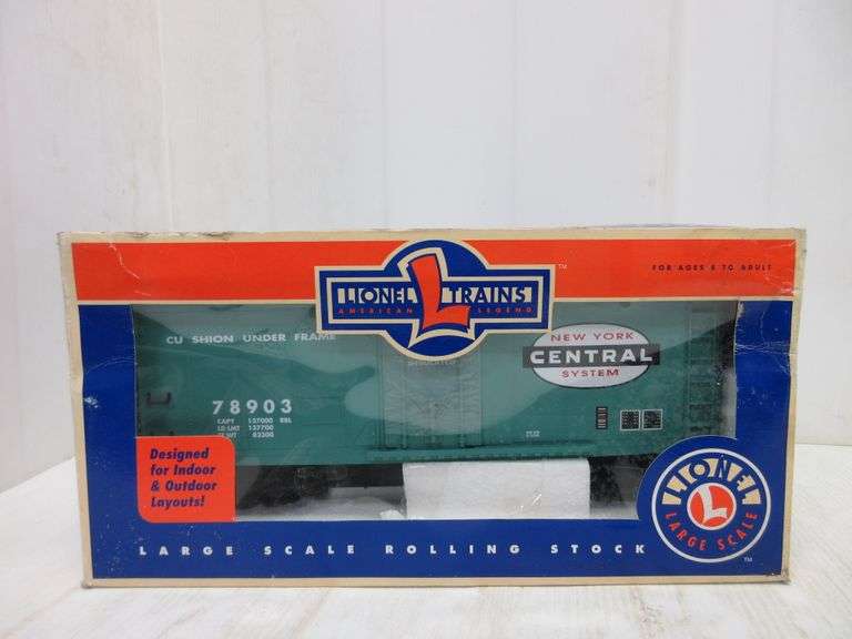 Lionel G-Scale NYC Pacemaker Reefer Car, Model 8-87111, Opening Doors ...