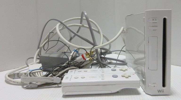 Nintendo Wii with (2) Controllers, and a Shrek Game - Albrecht Auction ...
