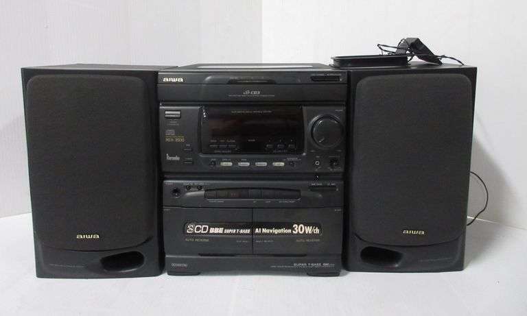 Aiwa AM/FM Dual Cassette Three-CD Changer Dual Speaker Stereo System ...