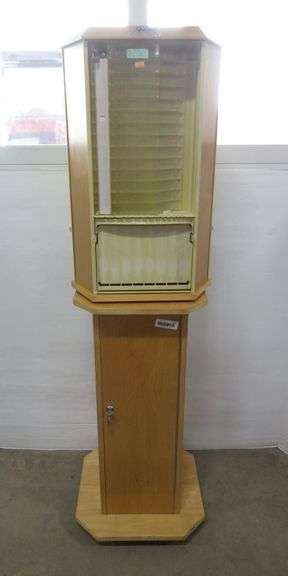Speidel Watch Band Retail Display Case, Two-Piece Unit Separates and ...