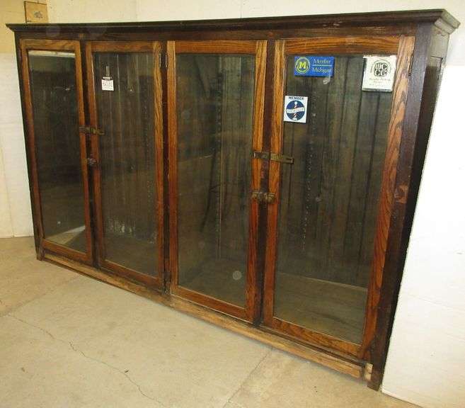 General Store Display Cabinet - Albrecht Auction Service