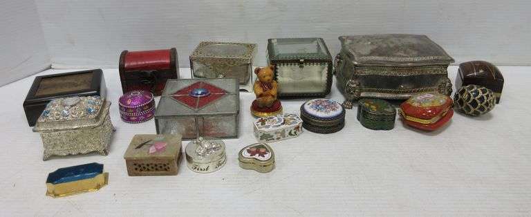 Collection of Various Trinket Boxes, Many Brands/Styles - Albrecht ...