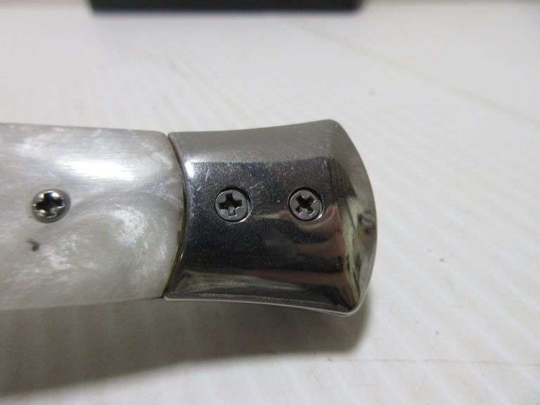 Faux Mother of Pearl Scales Switchblade Knife - Albrecht Auction Service