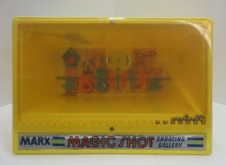 Marx Magic Shot Shooting Gallery with a Blue Gun - Albrecht Auction Service