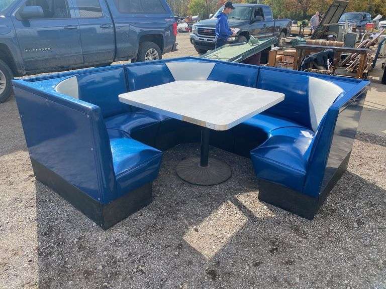 Soda Parlor Style Booth with Heavy Duty Table, Vinyl, Swivel - Albrecht ...
