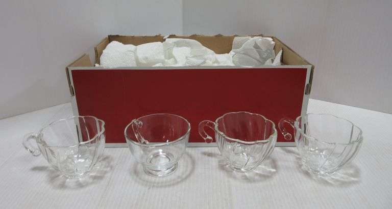 (18) Glass Punch Cups: 3- Different Patterns - Albrecht Auction Service