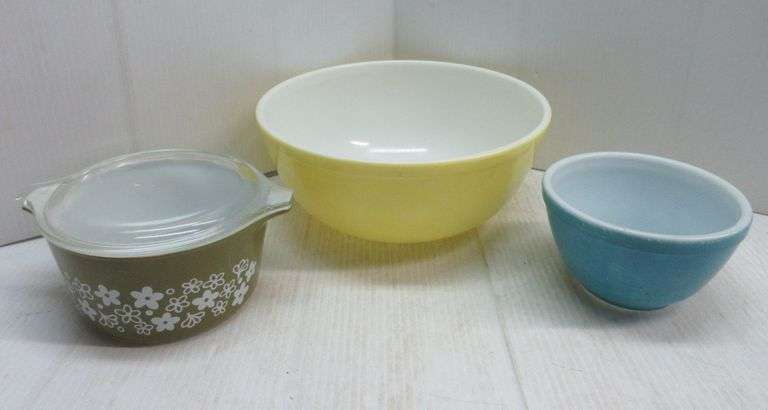 Original Pyrex Bowls, Include: (2) Mixing Bowls, and Casserole Bowl ...