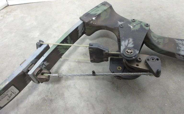 Oneida Eagle Bow, with Three New Strings, Left Handed - Albrecht ...