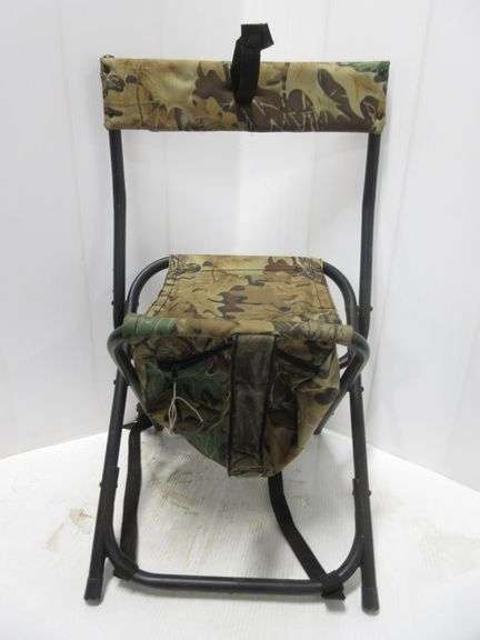 Hunter Backpack Seat with Backrest, and Bag - Albrecht Auction Service