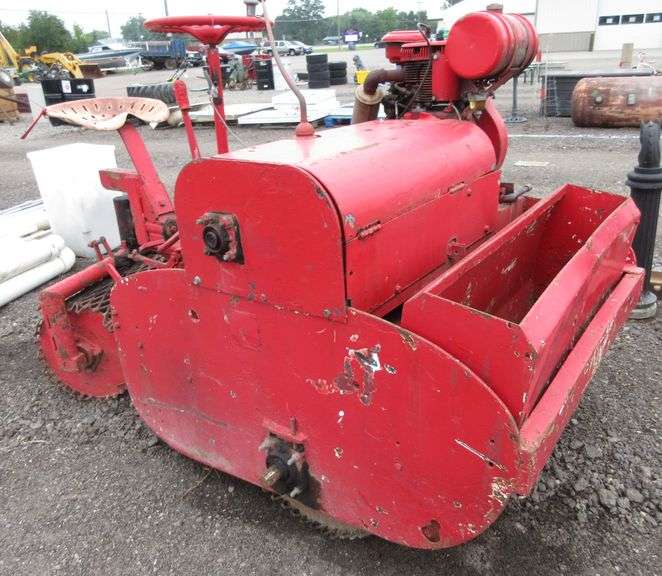 Gas Powered Lawn Roller, Wisconsin Motor - Albrecht Auction Service